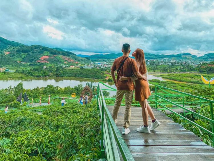 Mê Linh Coffee Garden - Quán Cafe Có View Đẹp Bậc Nhất Đà Lạt