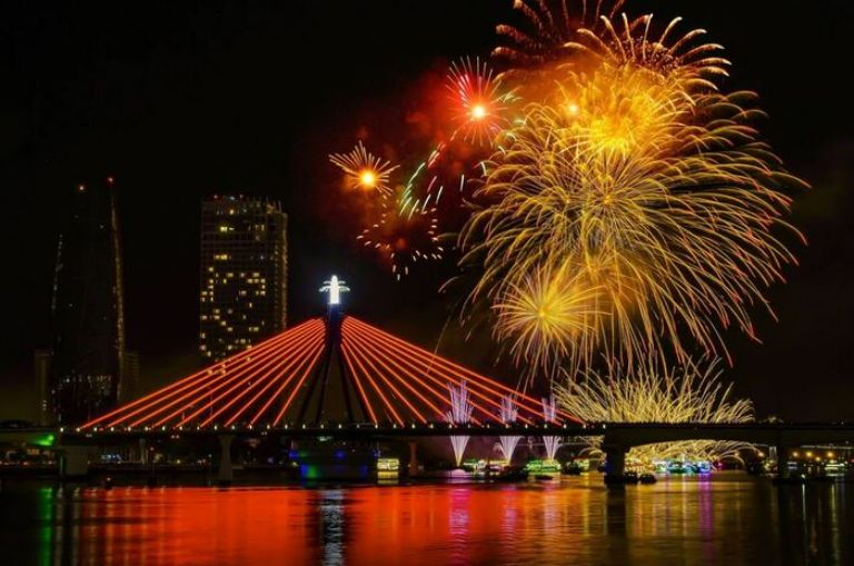 Cầu sông Hàn - 2Trip Việt Nam