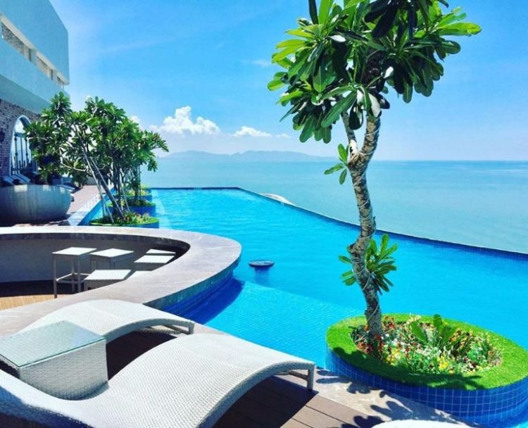 5 Khách Sạn Đà Nẵng Bể Bơi Vô Cực View Đẹp