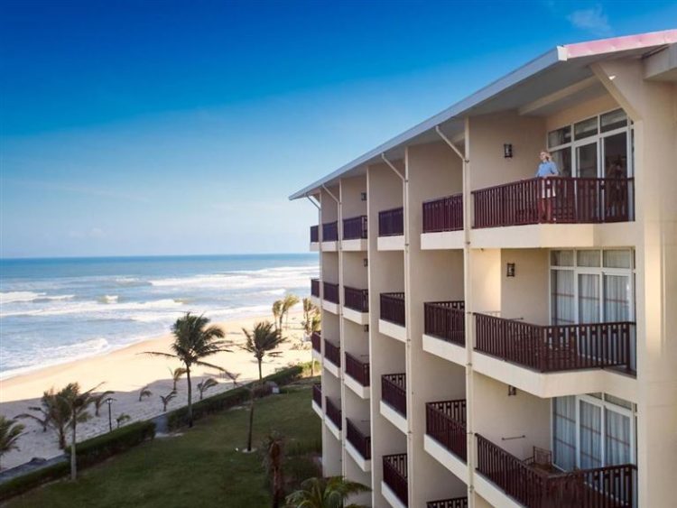Sandy Beach Resort Đà Nẵng | Thiên đường nghỉ dưỡng với đầy đủ tiện nghi